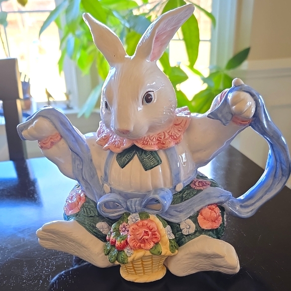 Fitz and Floyd | Kitchen | Vintage Fitz And Floyd Bloomers Bunny Teapot ...